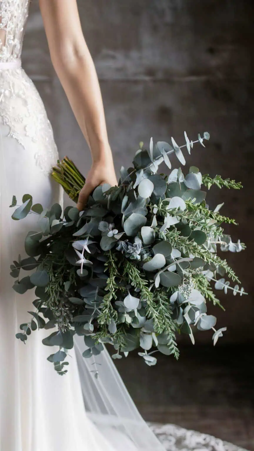 Greenery Wedding Bouquets With Lush Natural Texture